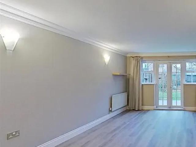 15 Franche Court Road, London, SW17 0JU, United Kingdom | 2 bed house for rent #139622001 | Rentberry