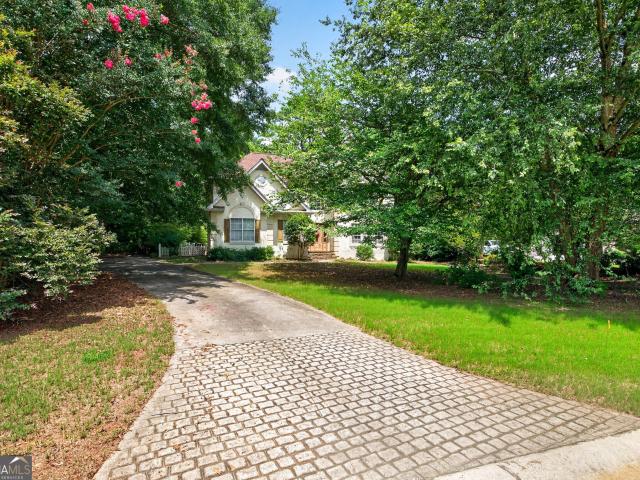 15 French Village Boulevard