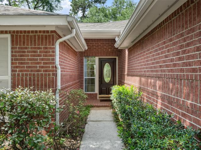 15 Gold Leaf Pl, The Woodlands, TX 77384 | MLS #45006 | Compass