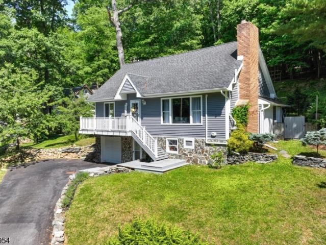 15 Glenside Trl