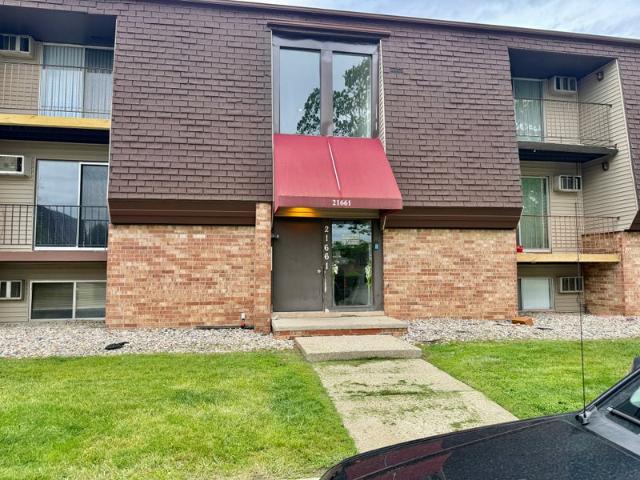 15 Gratiot condoApt for lease
