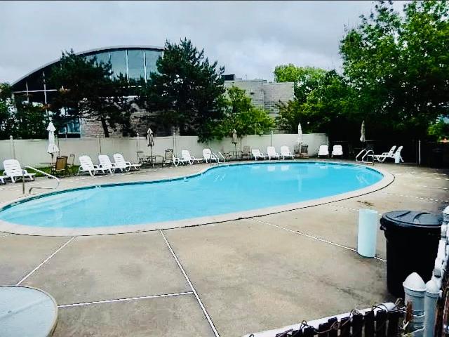 15 Green Valley Ct, Unit 15, Secaucus, NJ 07094 | MLS #260003 | Compass