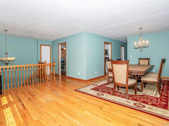 15 Greenbrier Lane