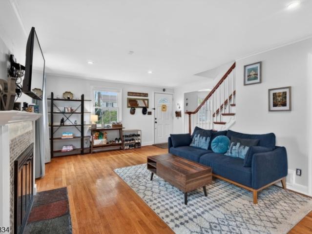 15 Greenwood Ave