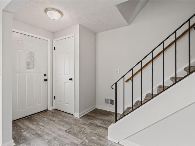 15 Hanna Lane