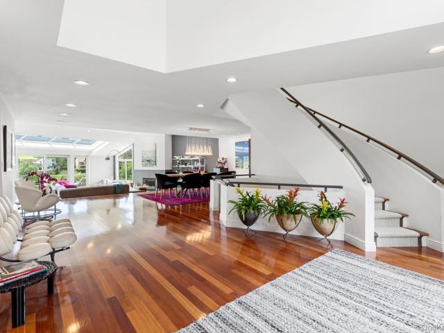 15 Harbour Point Drive