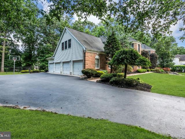 15 Harmony Ln