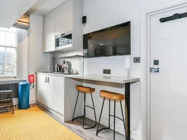 15 Harrington Square, London, NW1 2JH, United Kingdom | Studio apartment for rent #138694880 | Rentberry
