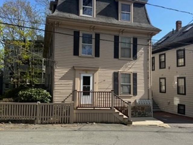 15 Harris St, Unit 2, Marblehead, MA 01945 | MLS #73500 | Compass