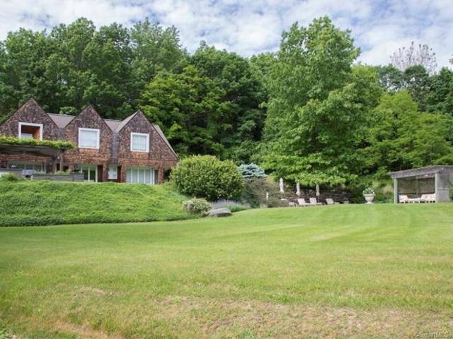 15 Harrison Ln, Salisbury, CT 06039