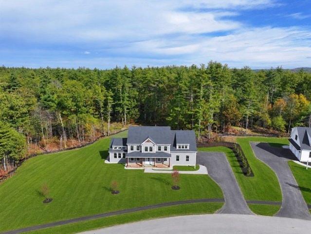 15 Hayes Woods Ln, Groton, MA 01450