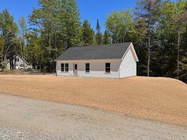 15 Hemlock Ln, Pittston, ME 04345
