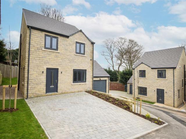15 Headland Lane, Earlsheaton WF12, 4 bed detached house to rent, £1,475 pcm | PrimeLocation