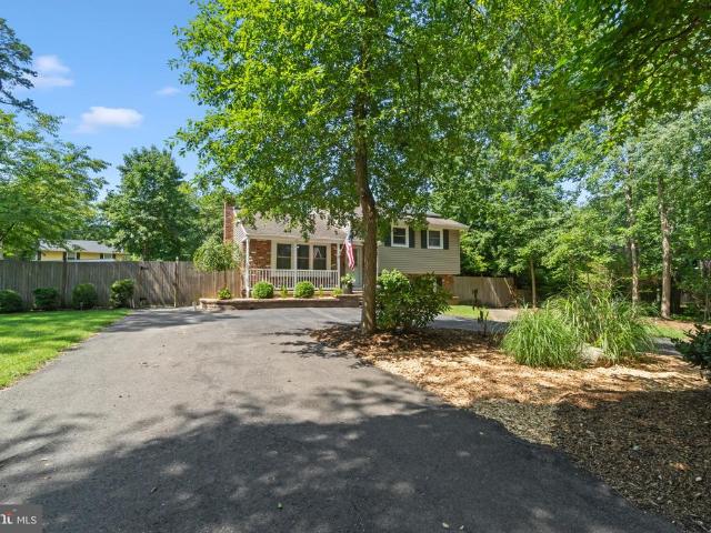 15 Hiawatha Trail