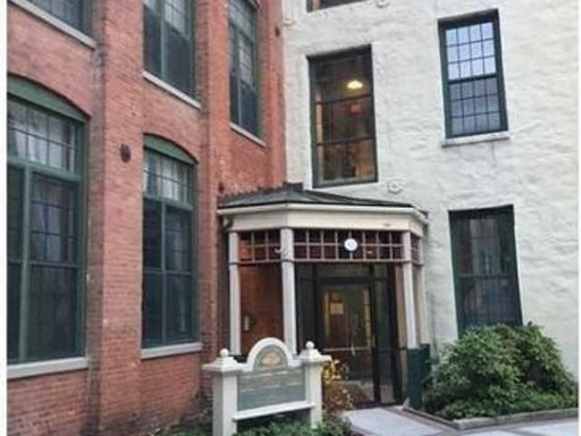 15 Higgins St Apt 105, Smithfield, RI 02917