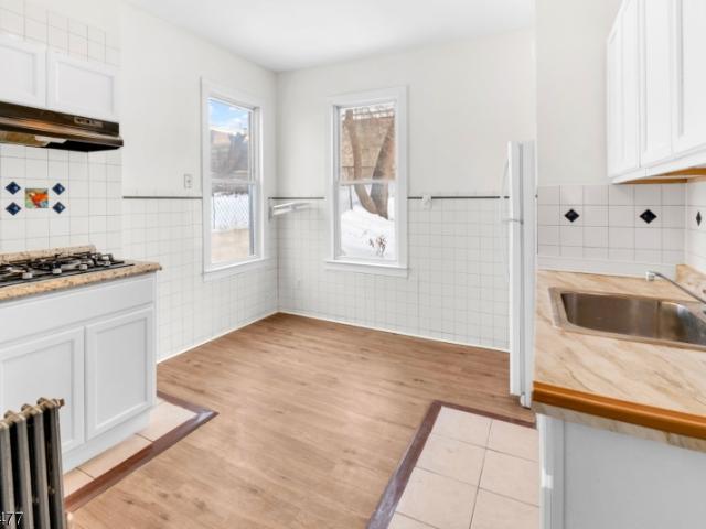 15 Highland Ave # 2