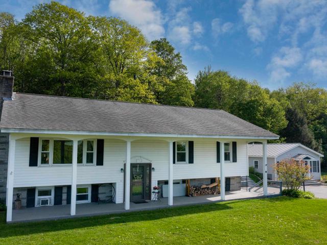 15 Hillcrest Drive