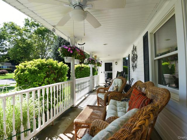 15 Hilltop Road