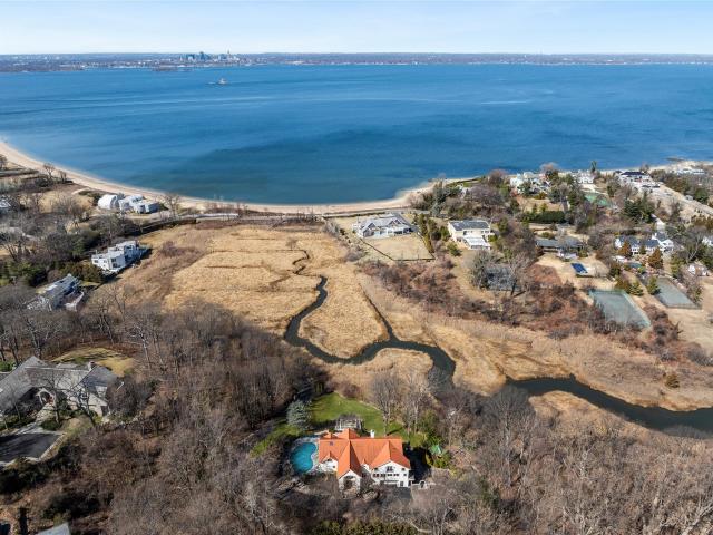 15 Hoffstot Ln, Sands Point, NY 11050 | MLS #836330
