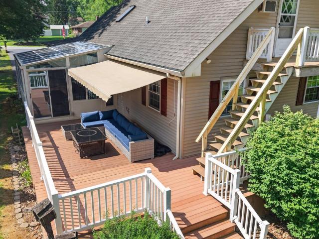 15 Howard Drive
