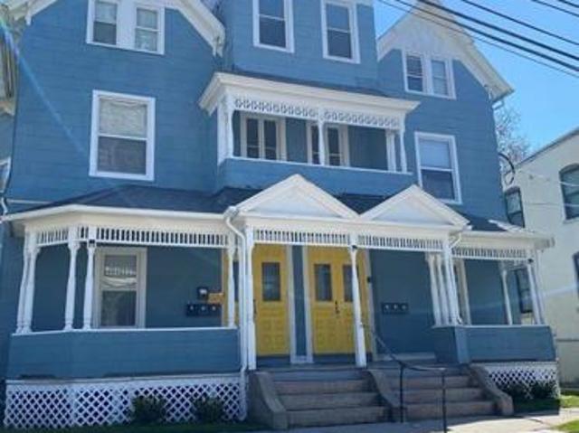 15 Huntington St #2 New London, CT 06320