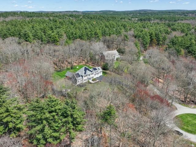 15 Hubbard Ln, Bolton, MA 01740 | MLS #73509 | Compass