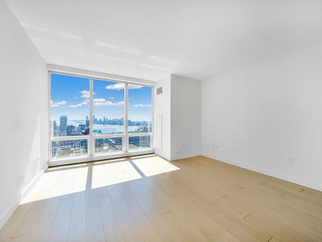 15 Hudson Yards 32 B