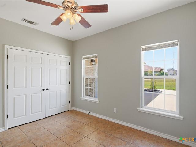 15 Huron St, Victoria, TX 77905 | MLS #609571