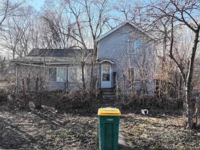 15 Iowa Ave, Joliet, IL 60433 | MLS #12567 | Compass