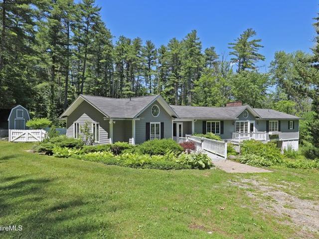 15 Interlaken Cross Rd, Stockbridge, MA 01262