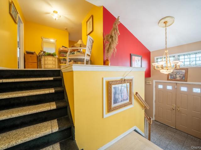15 Jackie Drive