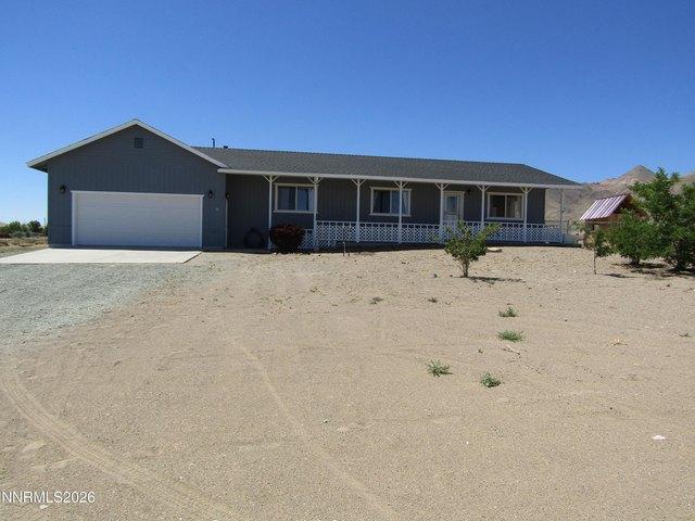 15 Juniper Way, Yerington, NV 89447