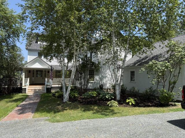 15 Lake Avenue
