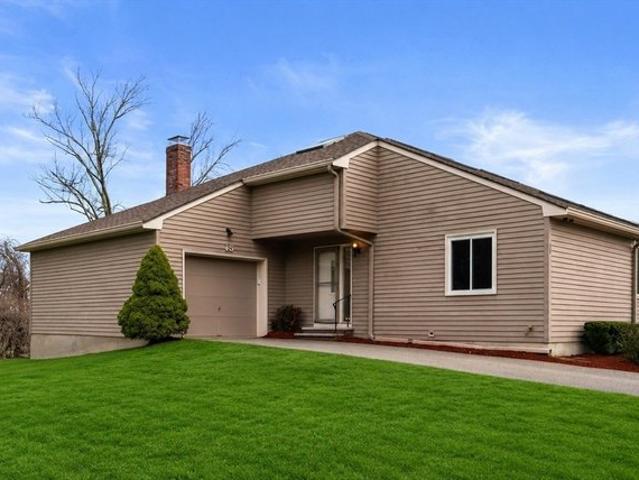 15 Larason Farm Rd Unit 15, Sharon, MA 02067