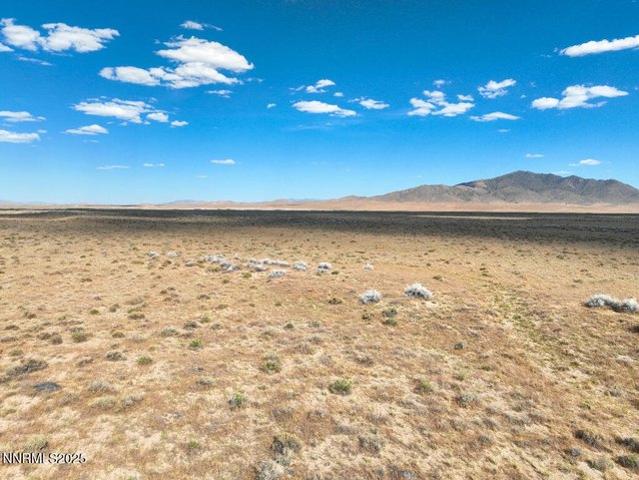 15 Lee Windmill Rd, Winnemucca, NV 89445