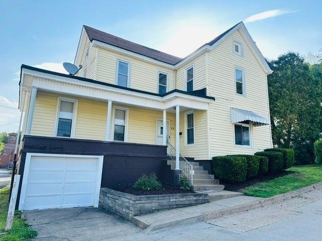15 Lewis St, Wheeling, WV 26003