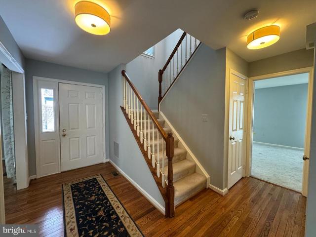 15 Linden Hill Way SW