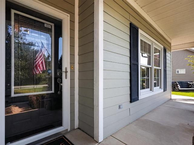 15 Longmeadow Lane
