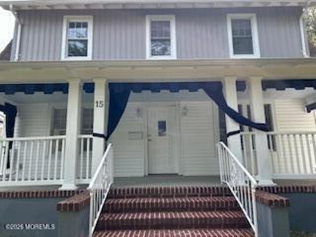 15 Lockwood Pl, Oakhurst, NJ 07755 | MLS #22611 | Compass