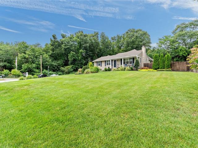 15 Macintosh Drive