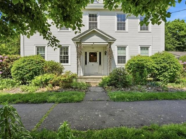 15 Main St, Hatfield, MA 01038
