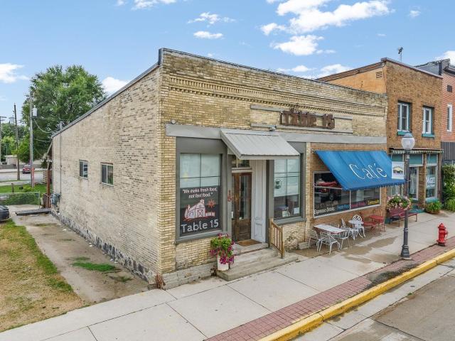 15 Main Street