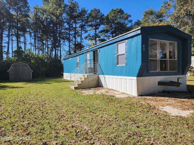 15 Marlette St, Hubert, NC 28539
