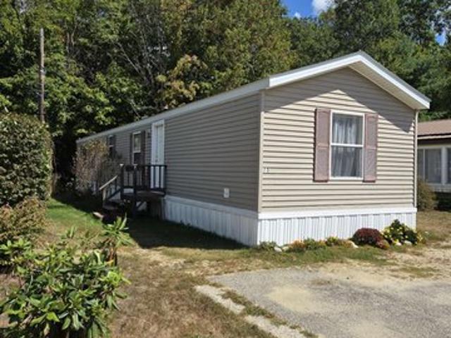 15 Mayhew Rd, Campton, NH 03223