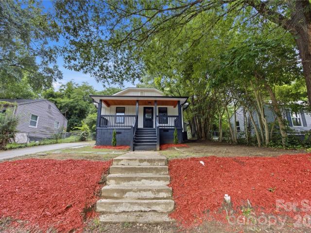15 Meadowview Avenue