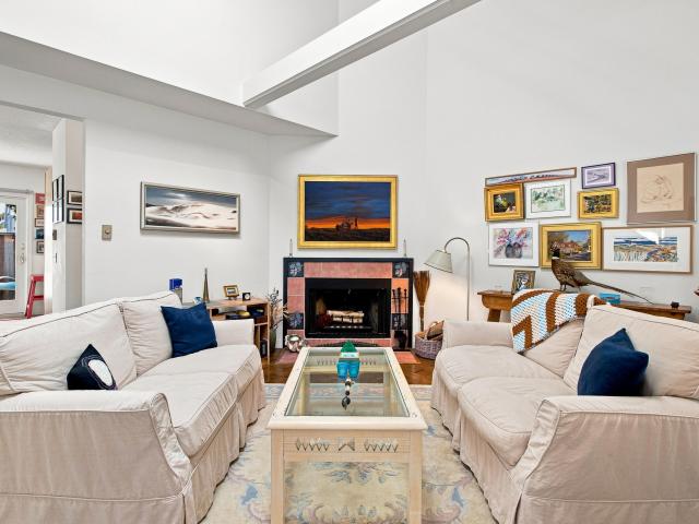 15 Mechanic Street APT 1