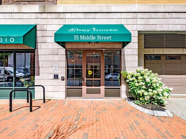 15 Middle St Unit 403, Portland, ME 04101