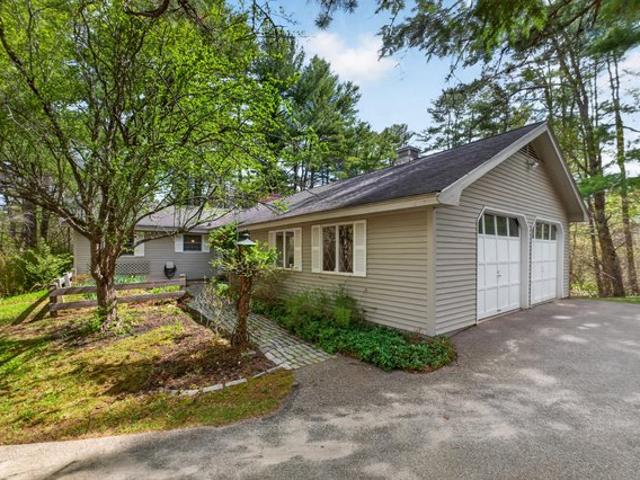 15 Mill Ln, York, ME 03909