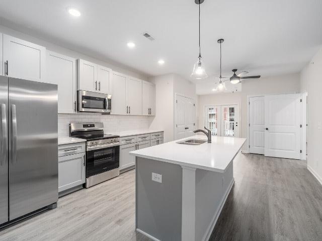 15 Millswood Dr # C 103