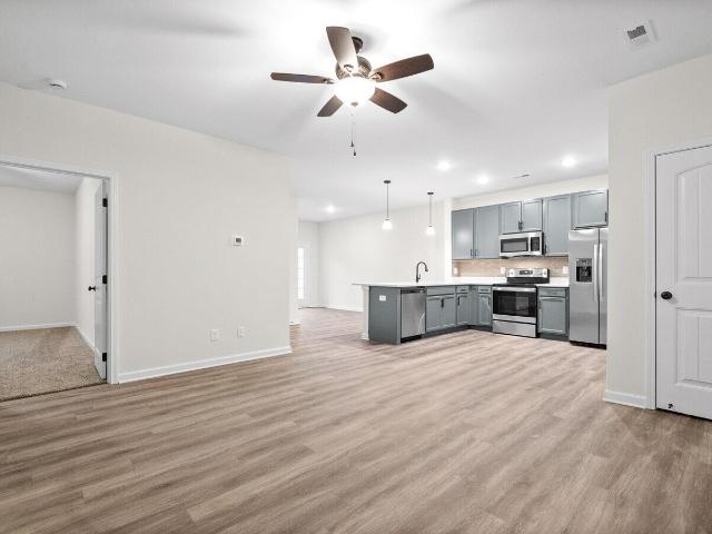 15 Millswood Dr, Unit B210, Clarksville, TN 37042 | Compass